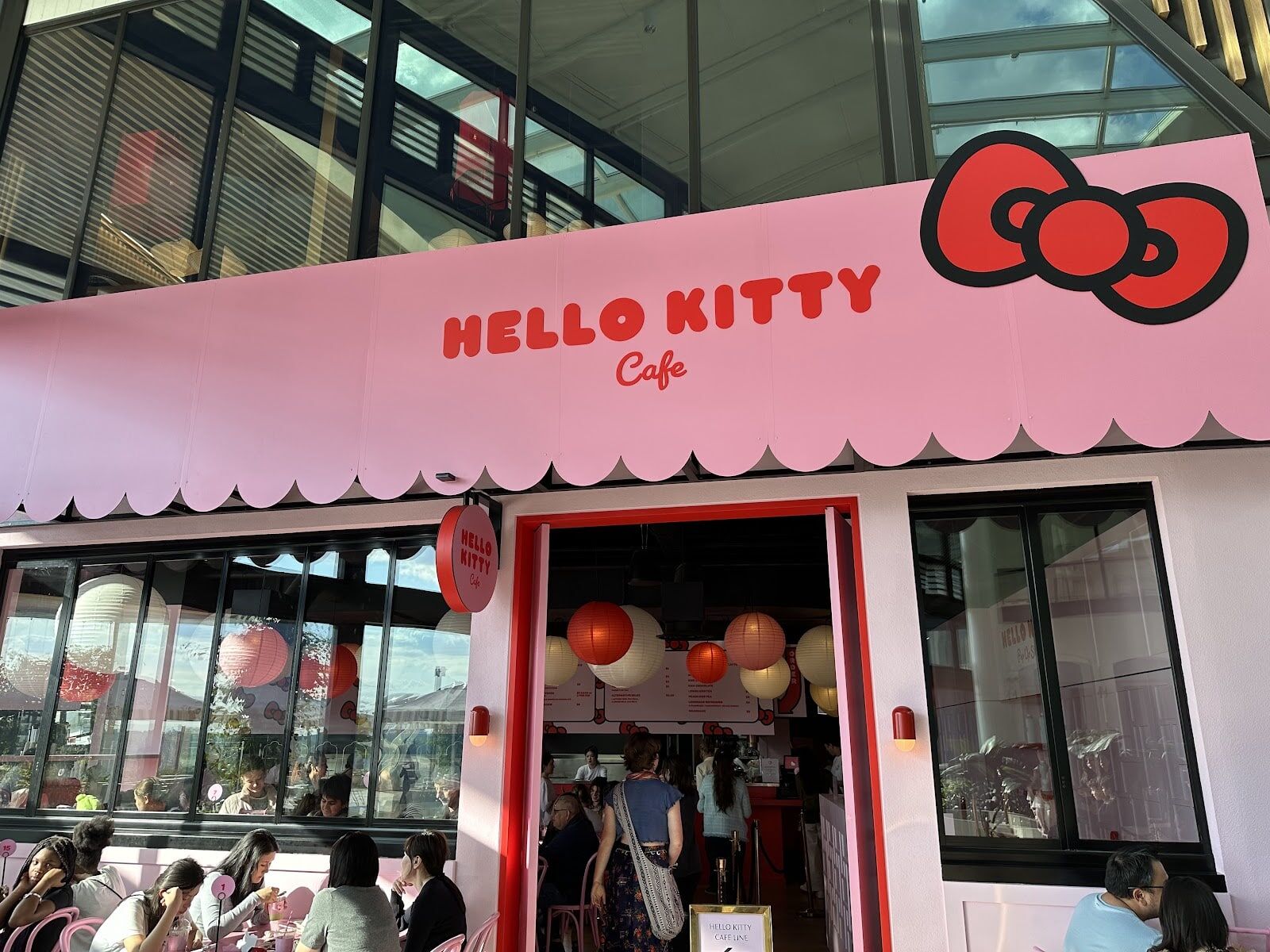 Hello Kitty Cafe Chadstone: I Went So You Don't Have To