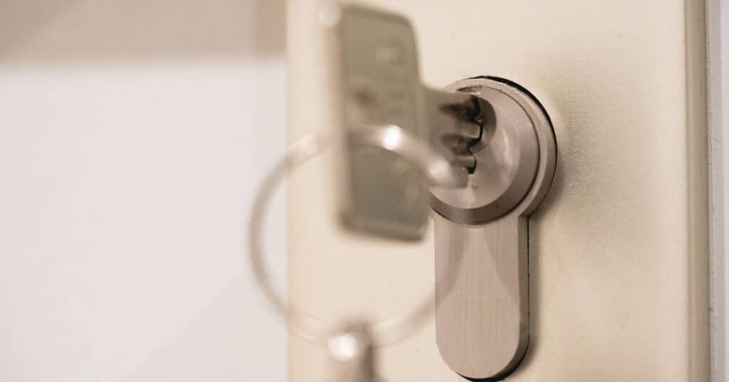 What Is A Deadlock & Do I Need One? – The Midland Observer