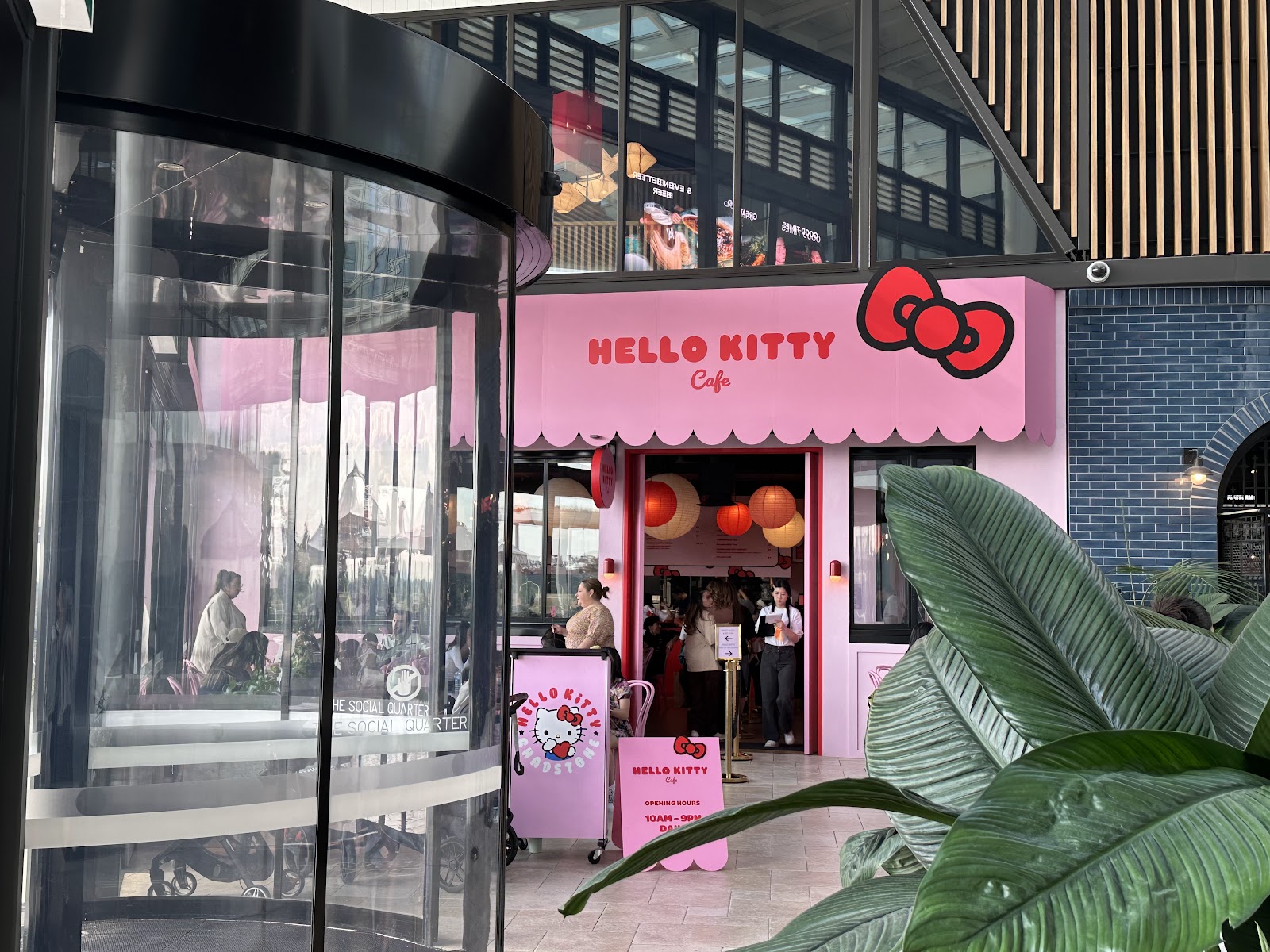 Hello Kitty Cafe Chadstone: I Went So You Don't Have To