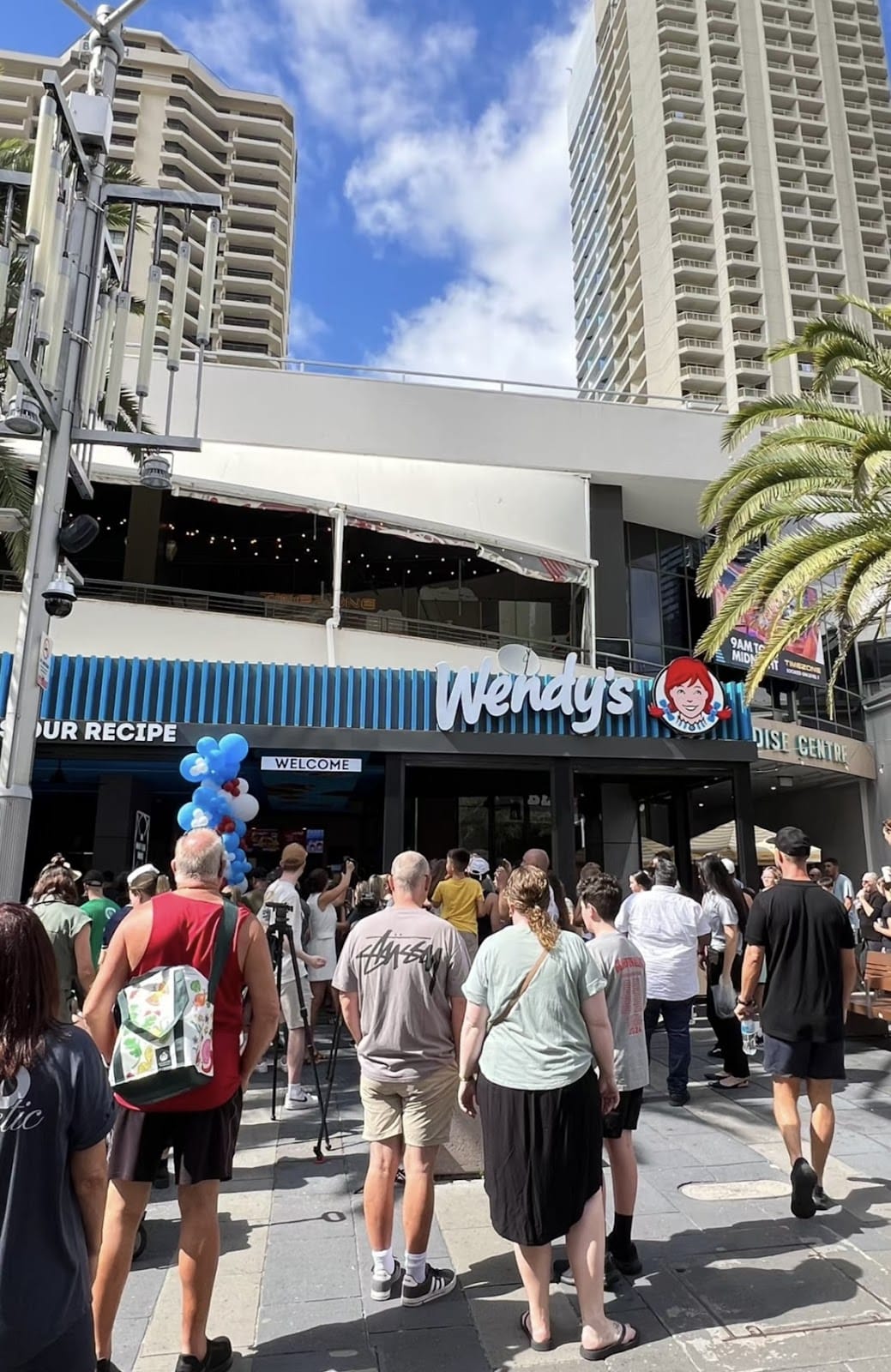Is It Time To Ditch McDonald’s for Wendy’s? Wendy’s Australia Menu and ...